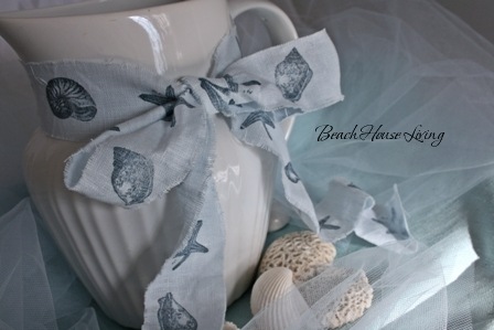 Beach House Living: Beach house style gift wrap ribbon how to